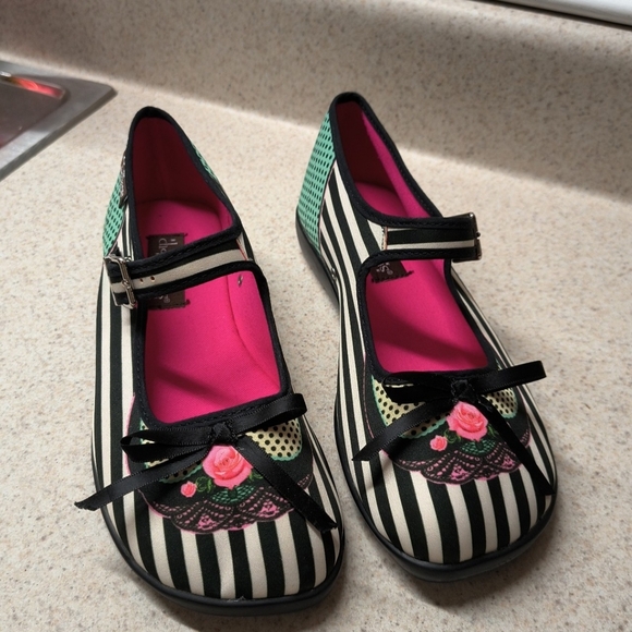 Hot Chocolate Design | Shoes | Chocolaticas Striped Flats With Pink ...